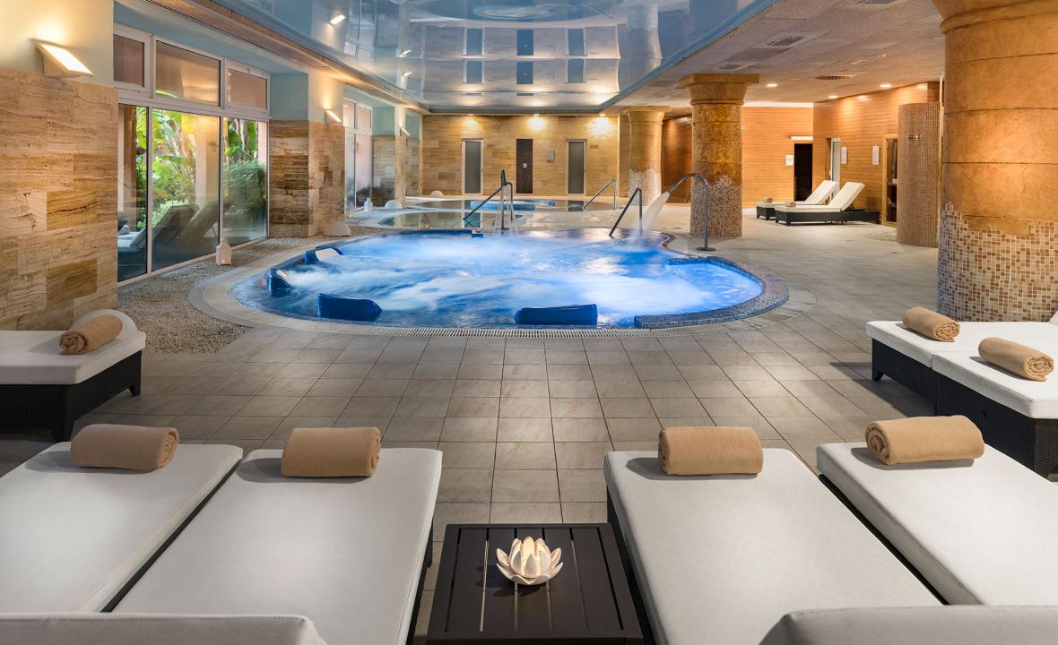 Thalasso spa treatments | Elba Estepona | Elba Hotels